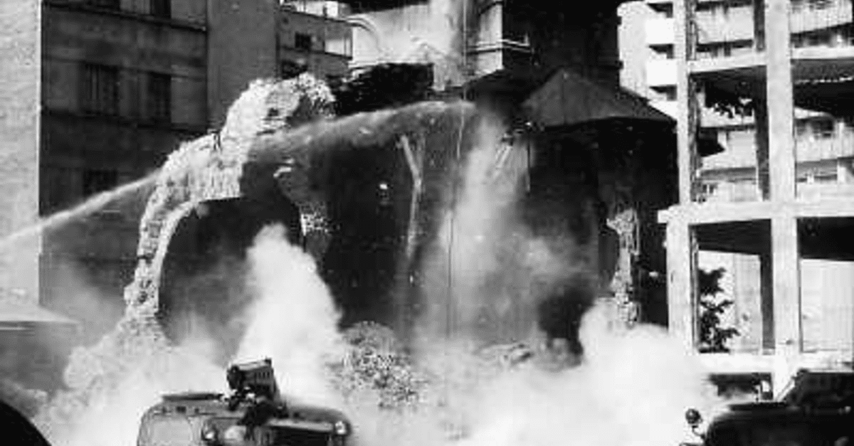 Biserici ortodoxe distruse în comunism. Ceaușescu a demolat 20 de ...