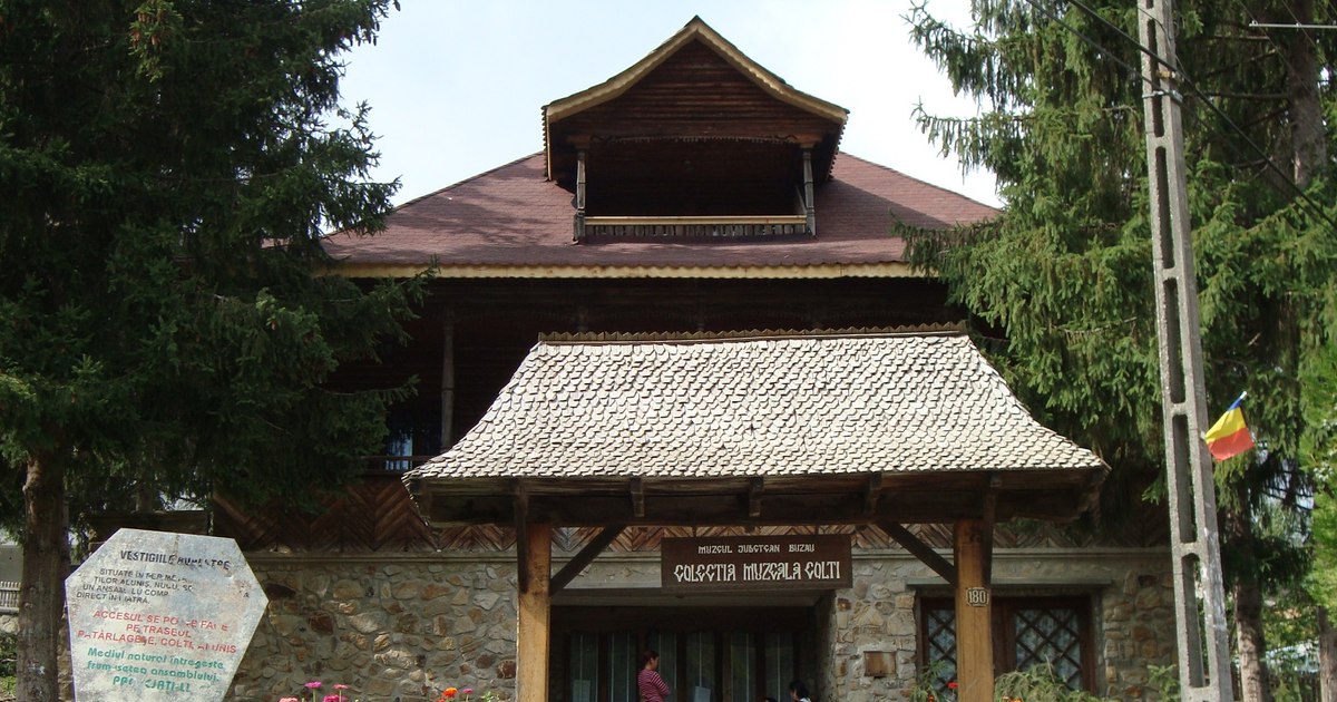 Destinație de weekend. Muzeul Chihlimbarului găzduiește cea mai mare ...