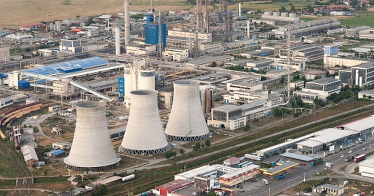 Cât costă un combinat chimic din România? Două, deținute de Interagro ...