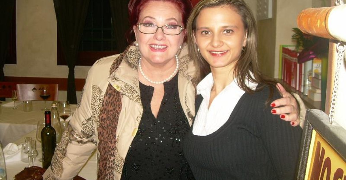 Ruxandra Pitulice, cântece pentru Arşinel şi Stela Popescu
