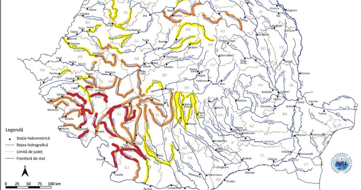 Cod roșu de inundaţii pe mai multe râuri din țară. „Posibile efecte ...