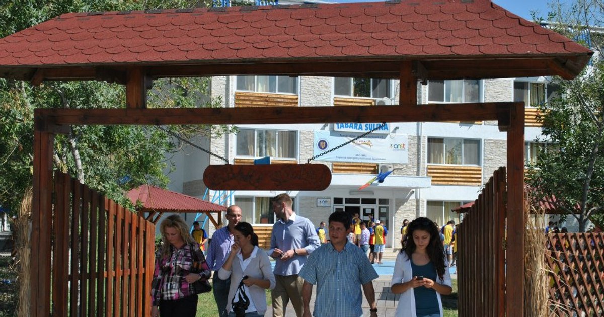 S-a deschis Programul de Tabere ARC 2013: peste 1.100 de elevi sunt ...