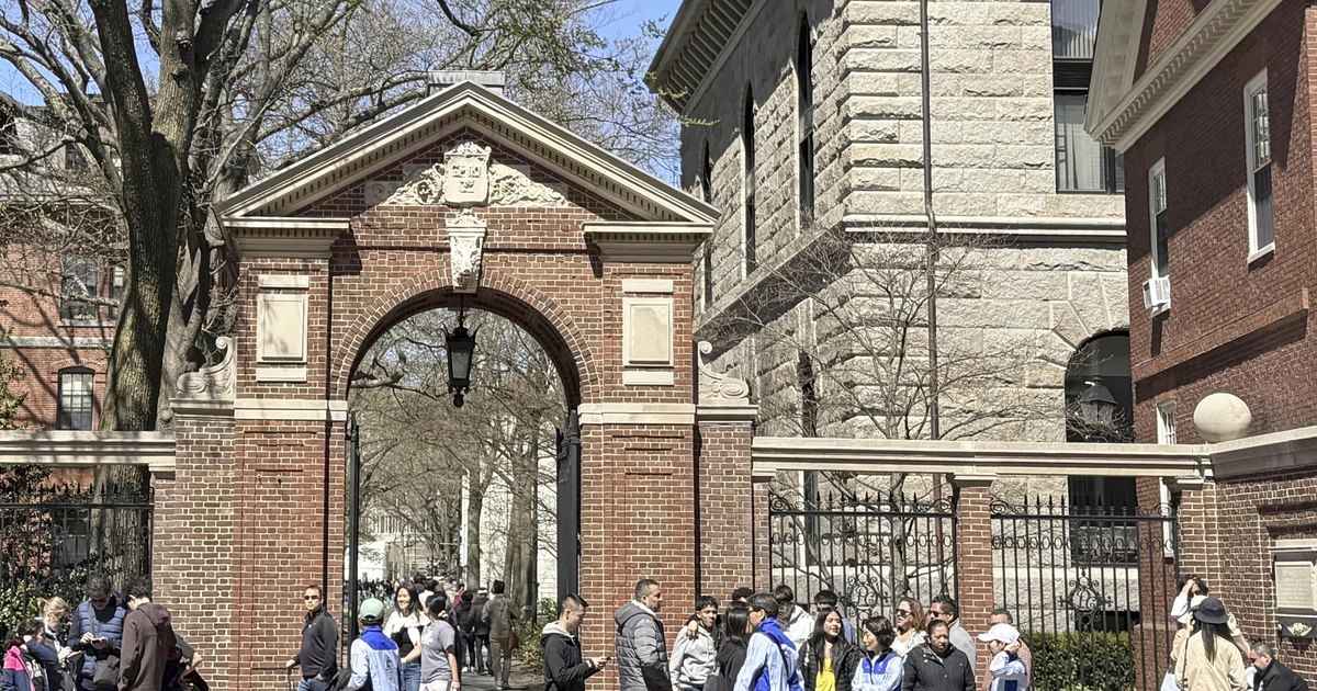 Mărturia unui student român la Harvard după decizia administrației ...