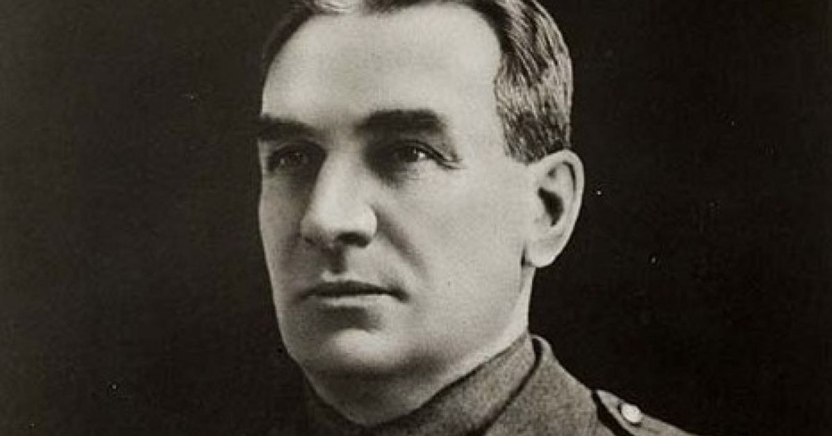 Povestea lui Joseph Boyle, canadianul legendar care a sedus-o pe Regina ...