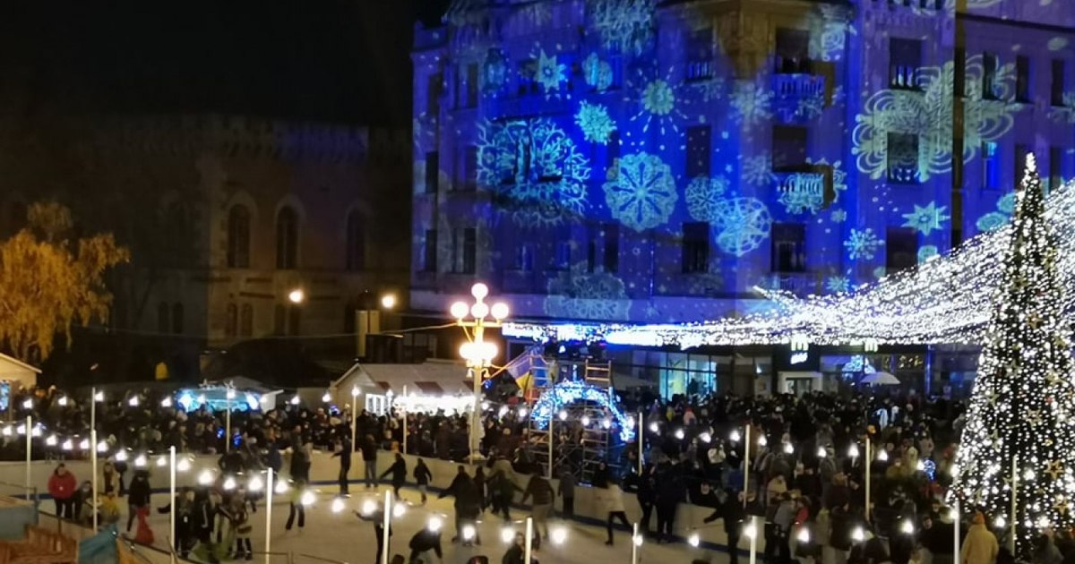 Târgul de Crăciun din centrul Timișoarei, pus la cale de organizatorii ...