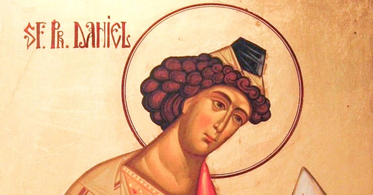 Sfântul Daniel, prăznuit pe 17 decembrie. Cui îi spui „La mulți ani” și ...