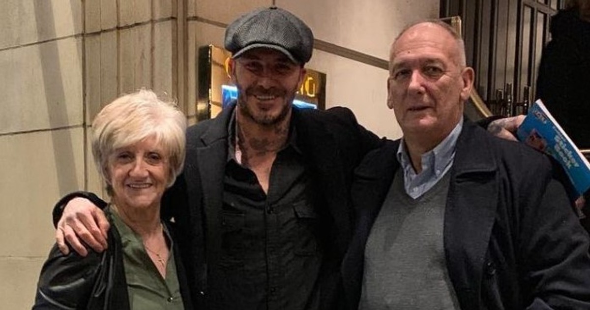Tatăl lui David Beckham s-a logodit în timpul pandemiei! Cine este mama ...
