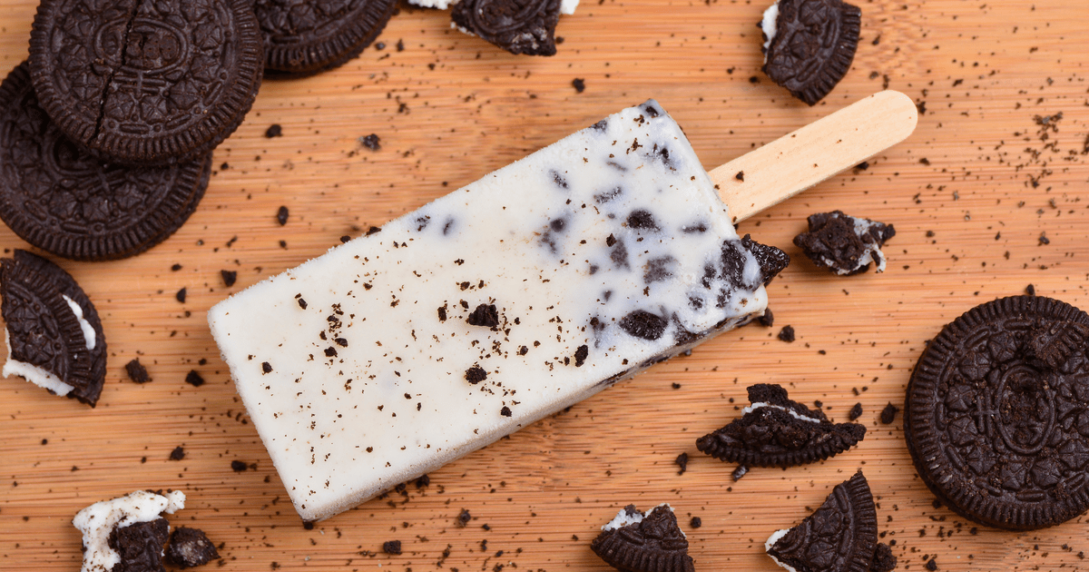 Îngheţată cu Oreo, deliciul verii. Iată ce uşor se prepară!