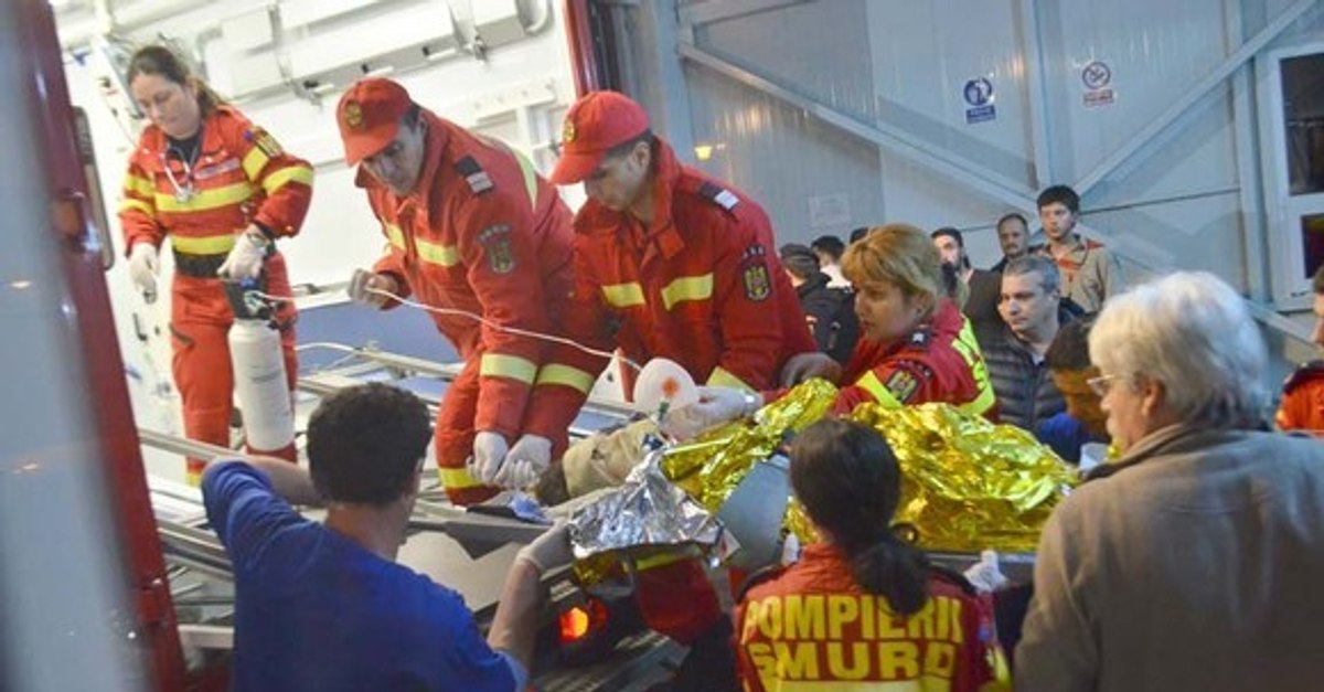 Tragedia din Colectiv îi mai ține în spitale