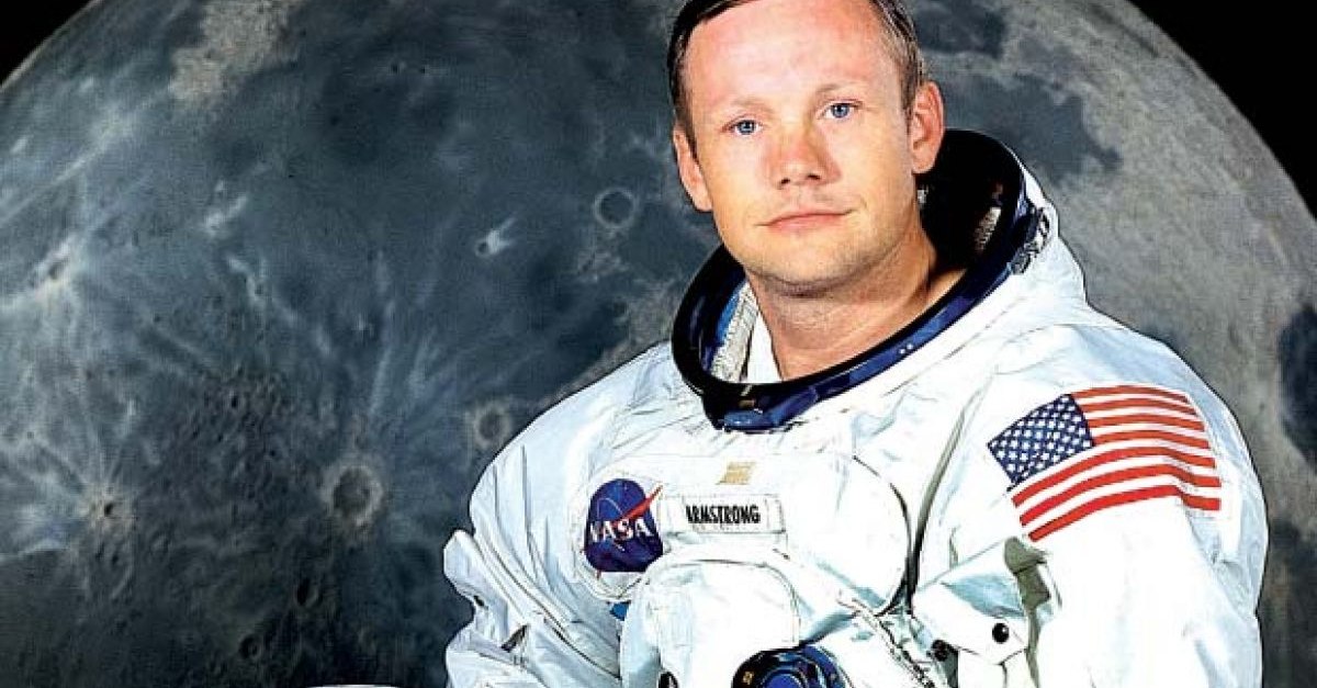 Ce a ascuns primul om care a ajuns pe Lună! Secretul găsit în dulap ...