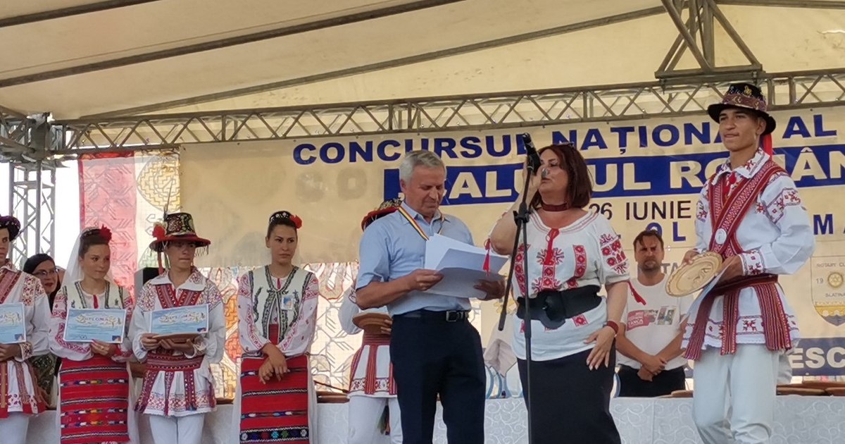 Povestea lui Gabi Turcea, călușarul hipoacuzic. A învățat sunetele după ...