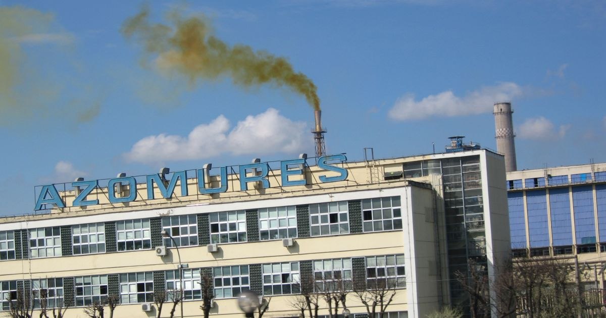 Combinatul Azomureş e cel mai mare poluator al Târgu-Mureşului ...