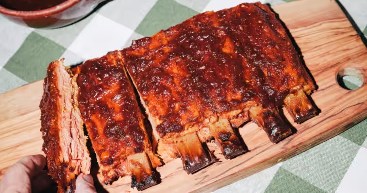 Coastele „de porc” făcute din plante, cu oase vegane comestibile. Când ...