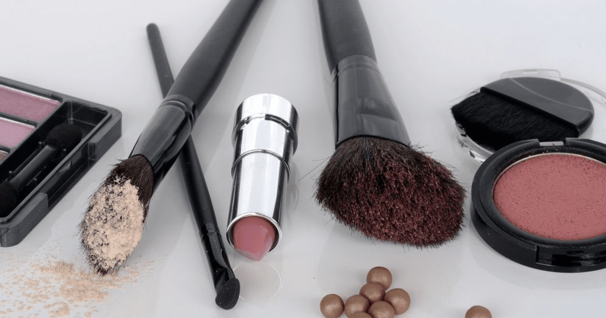 Produse cosmetice cu dublă utilizare
