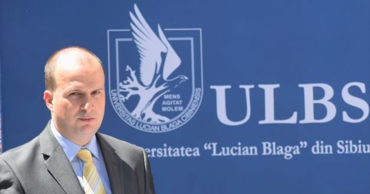Premieră. Un profesor universitar din România, în cel mai important for ...