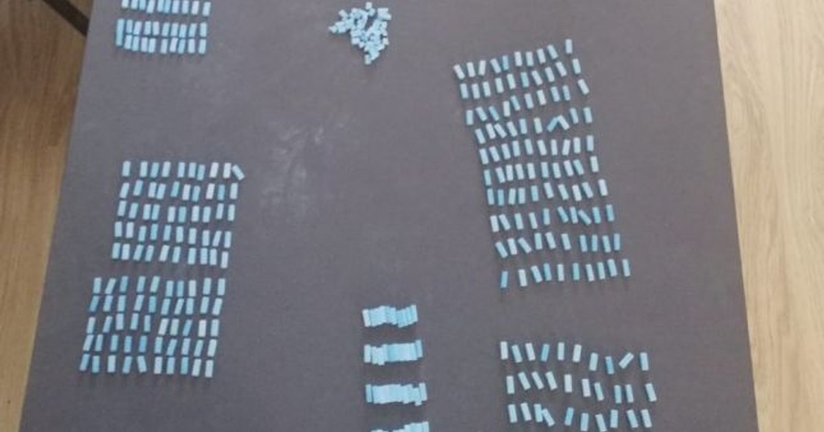 Traficant de droguri, prins cu mia de pastile de mare risc | adevarul.ro
