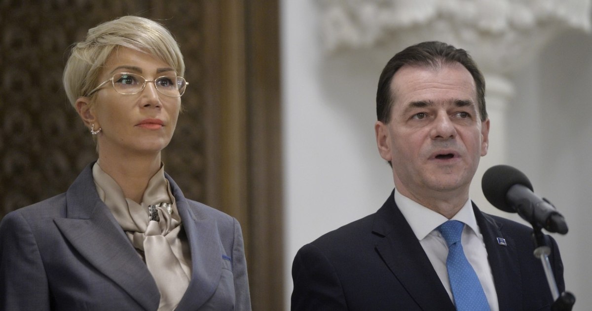 Ludovic Orban şi Raluca Turcan, alături de miniştri la preluarea ...