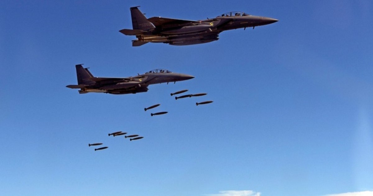 Demonstraţie de forţă: 20 de avioane sud-coreene şi americane zboară în ...