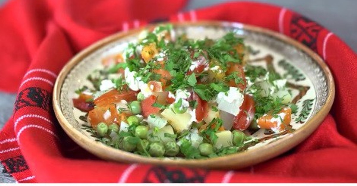 Reţeta video: Legume fierte la cuptor