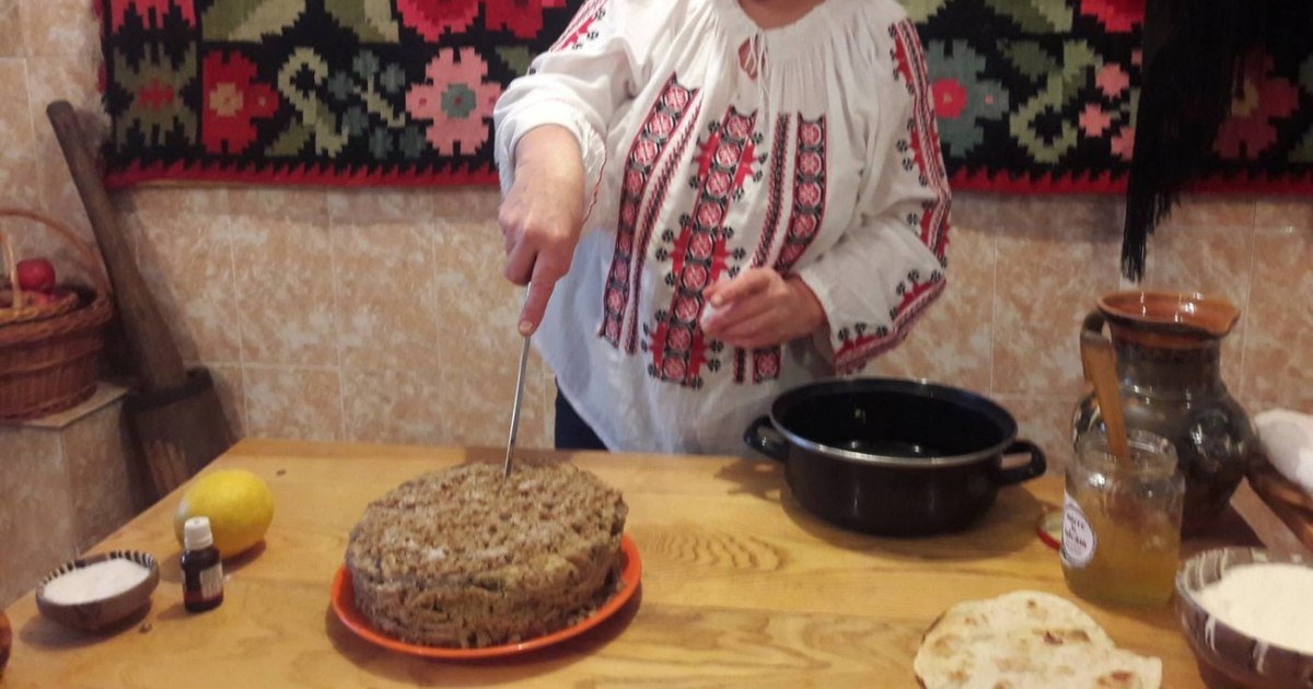 Cum se prepară tortul de cânepă, autentic românesc, o delicatesă pe ...