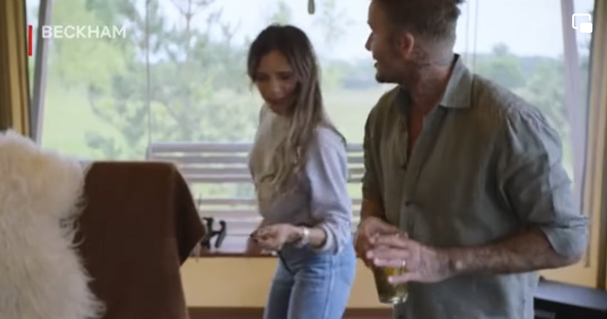 David și Victoria Beckham, pe ritm de Maramureș, în noul promo Netflix. Charlie Ottley: „I-am ...