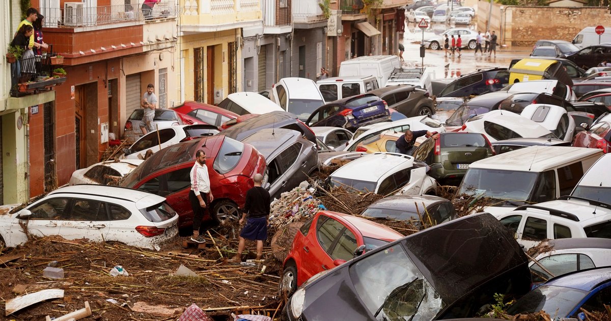 Dezinformarea care a agravat catastrofa din Spania: explicaţii ...