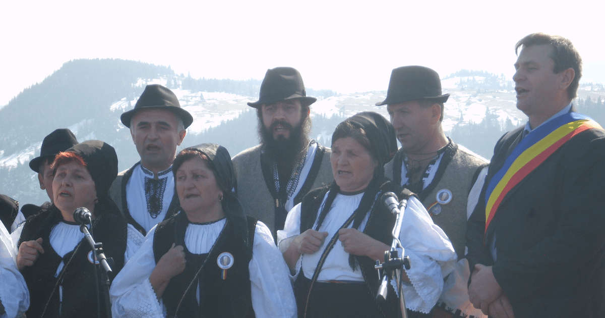 Primarul, Dîmbul lui Gîf şi horenii