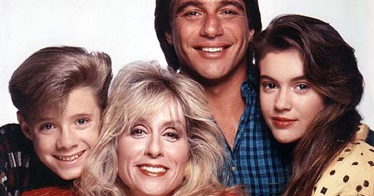 Care dintre aceşti actori de seriale vechi arată mai bine acum?