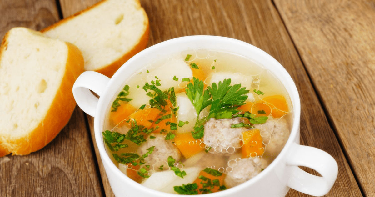 Ciorbă de post cu perişoare