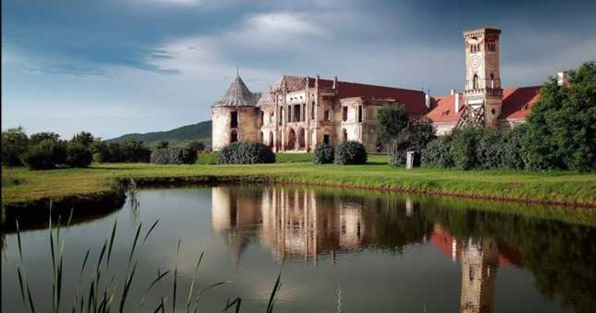 Top 5 castele bântuite din România. Locurile unde sângele îţi îngheaţă ...
