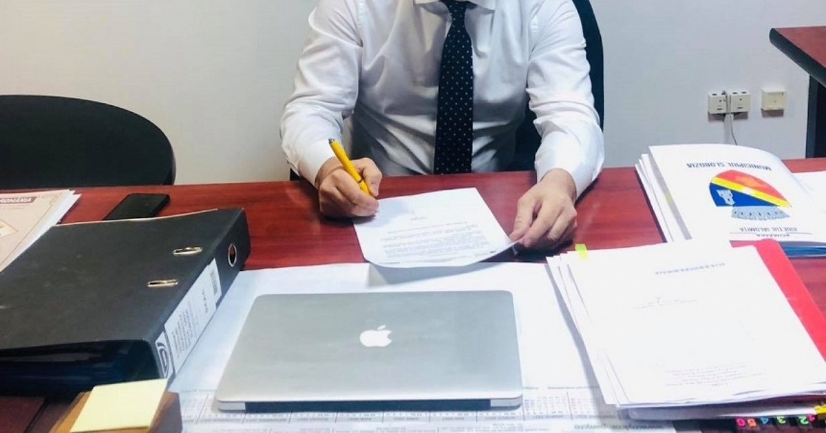 Primarul municipiului Slobozia Dragoş Soare a fost infectat cu SARS COV ...