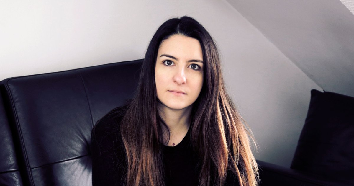 Alexandra Badea, dramaturg: „Purtăm în noi amprenta celor 50 de ani de ...