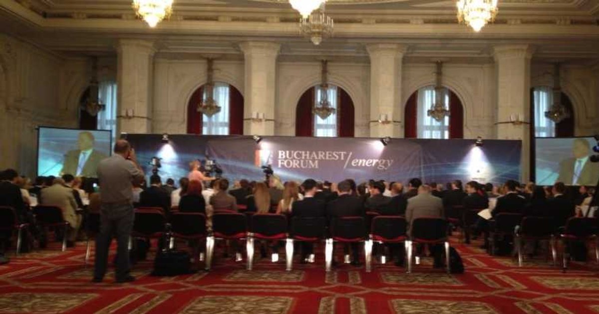 Julian Popov, ministrul Mediului şi Apei din Bulgaria, la Bucharest ...