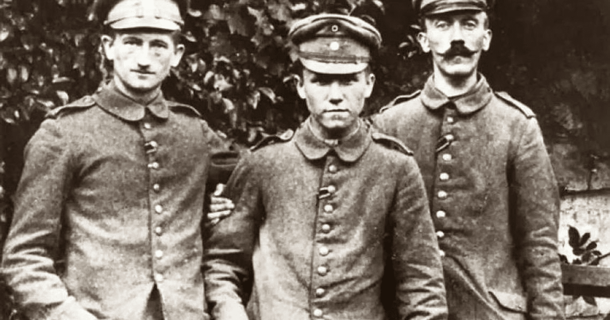 Fotografii istorice: Adolf Hitler în 1918