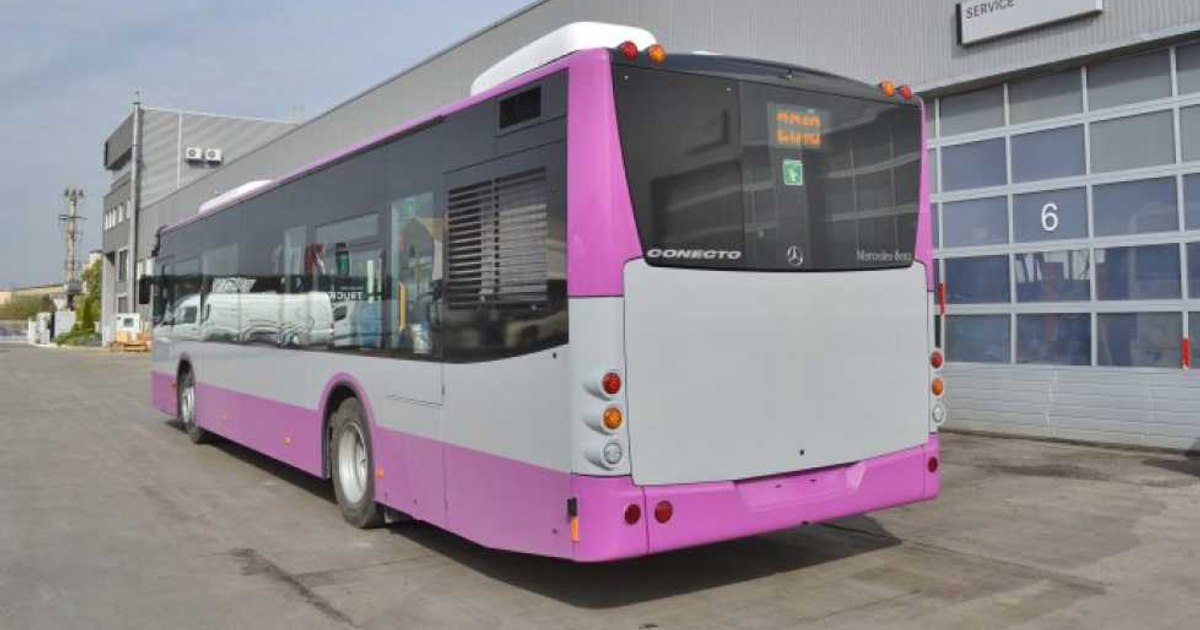 FOTO Cum arată noile autobuze Mercedes ale Clujului. Costă peste 60 de ...