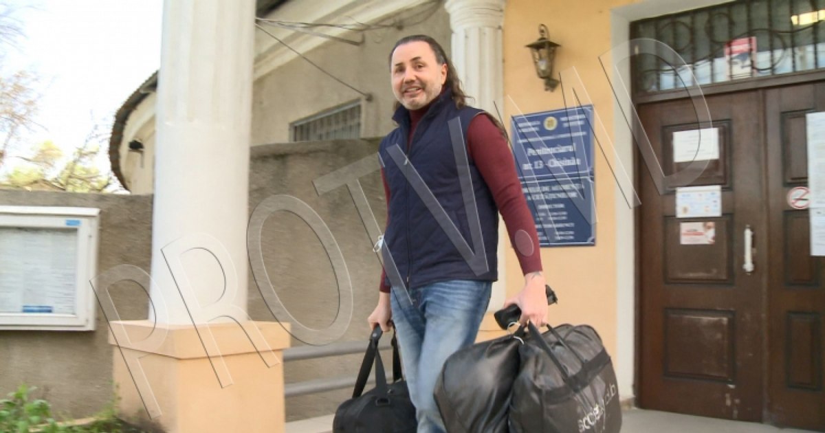 Cristian Rizea renunţă la cetăţenia română şi se lansează în politica ...