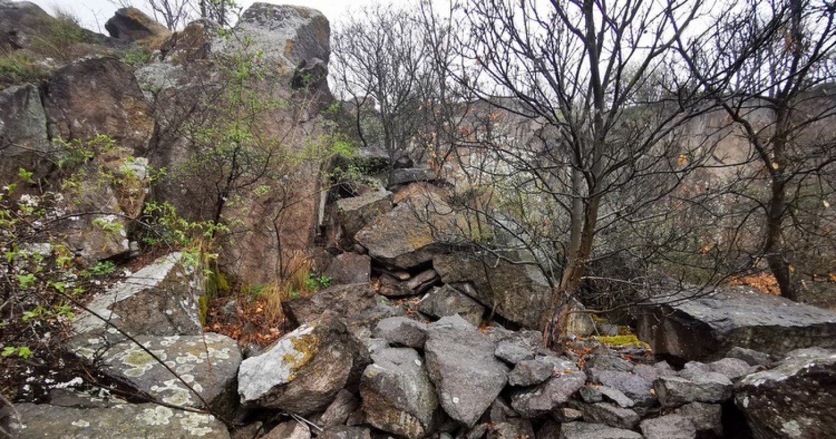 Secretele marilor cariere dacice. Cum au fost transportate andezitul şi ...