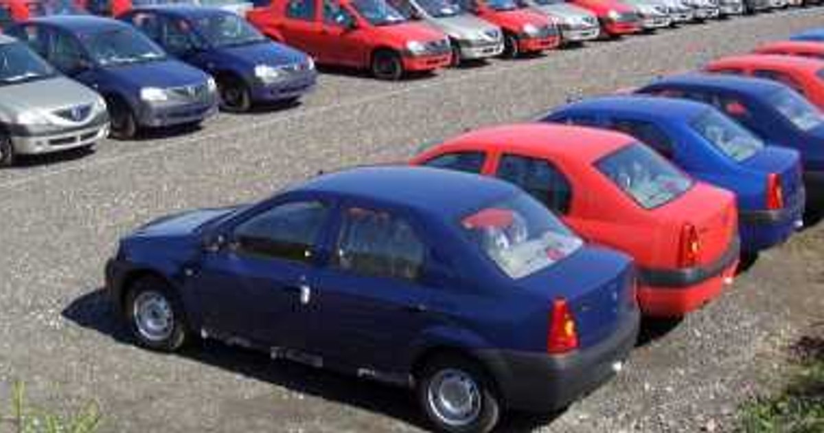 Vânzările auto din acest an sunt mult mai slabe decât cele din 2011 ...