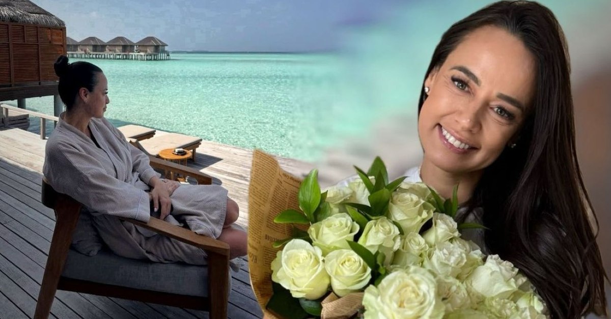 Andreea Raicu, apariție spectaculoasă în costum de baie, la 48 de ani ...