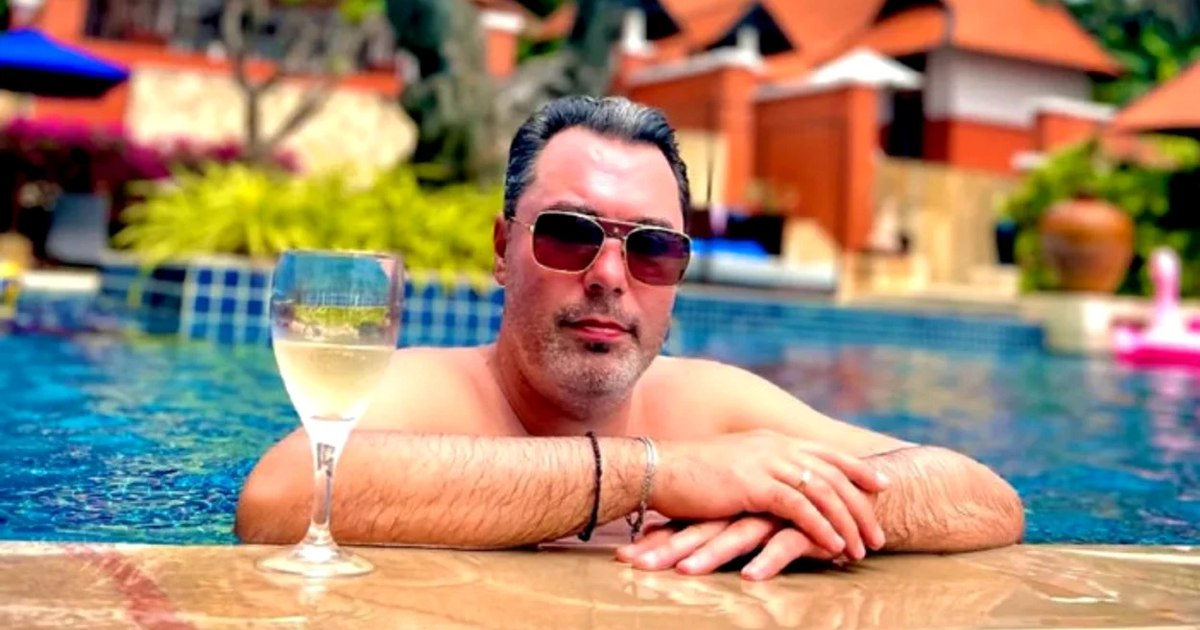 Fotografie „naționalistă” pusă de fiul lui Călin Georgescu la profilul ...