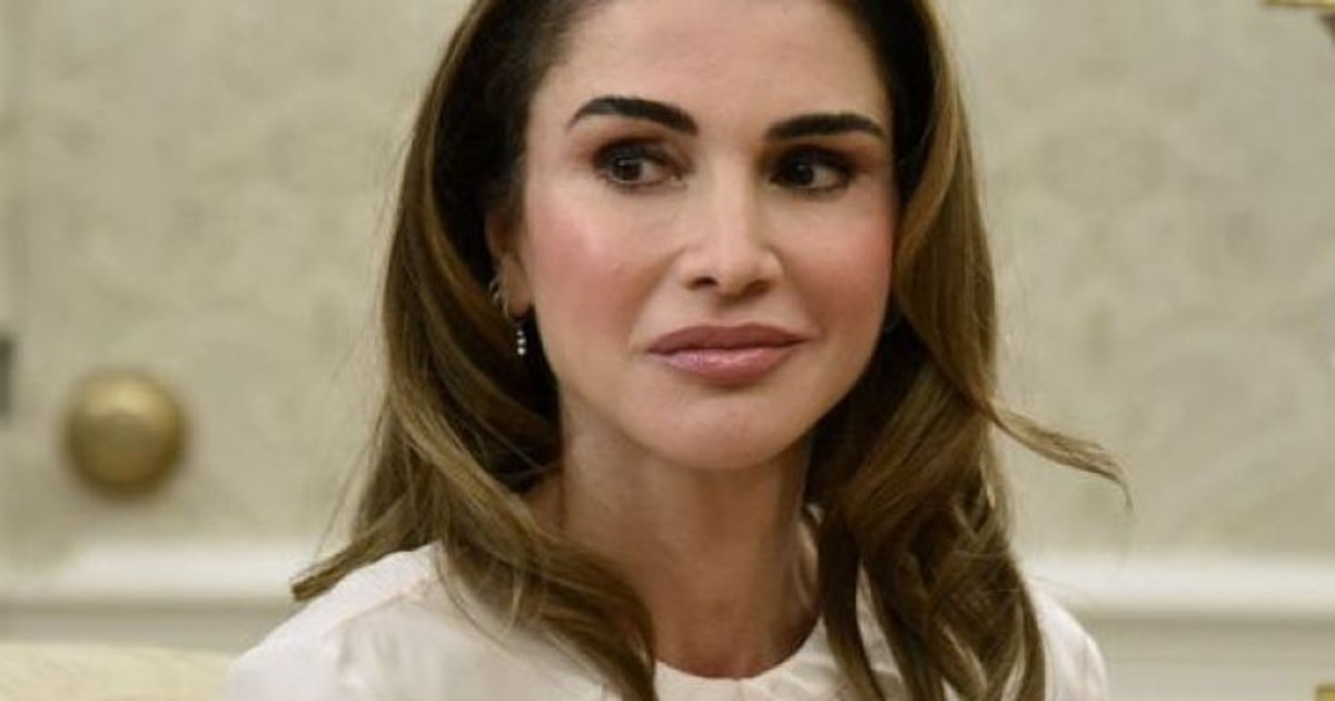 Ce transformată este Regina Rania a Iordaniei. Cum arăta înainte de ...
