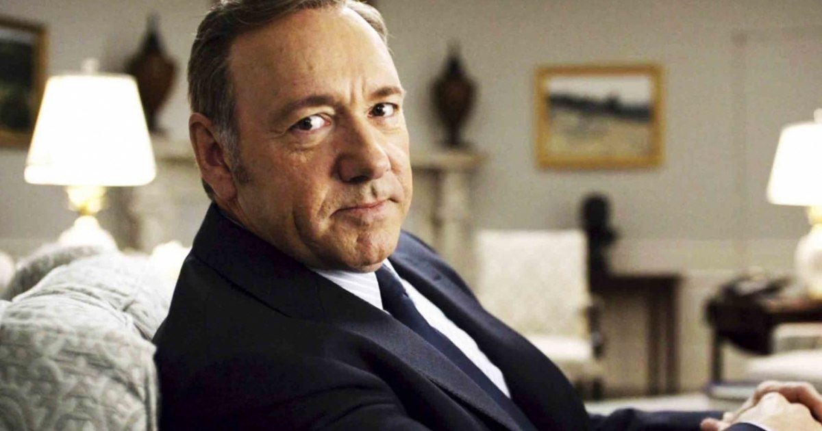 Actorul Kevin Spacey a ajuns să cânte într-un bar din Cipru. „Locuiesc ...