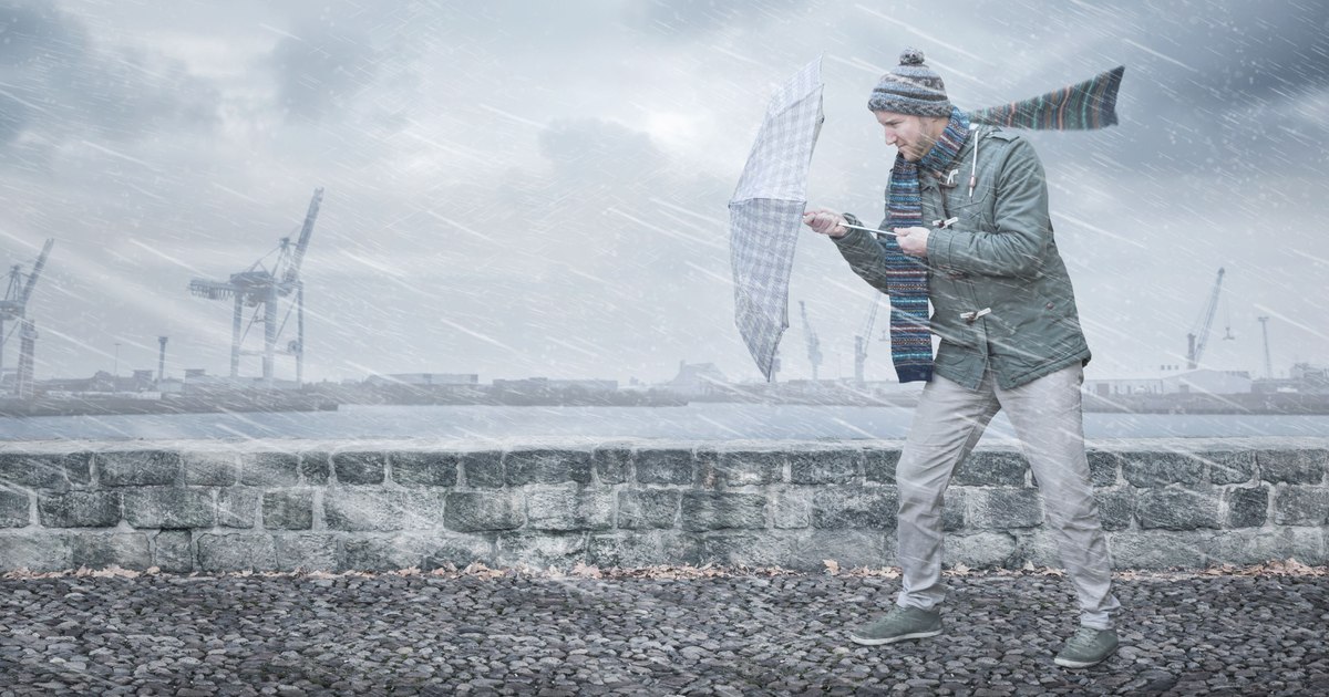 Vremea, 12 martie. Duminică cu nori, soare și vânt puternic. Prognoza ...