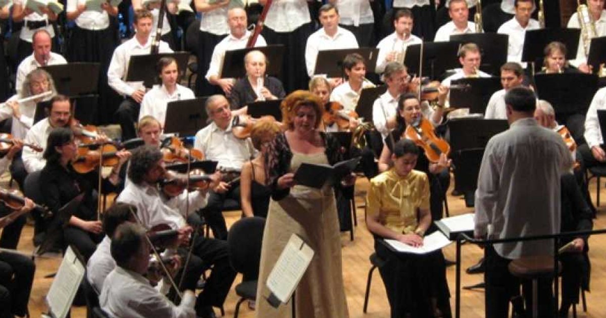 Filarmonica de Stat Oradea se pregătește pentru Concertul de Anul Nou ...