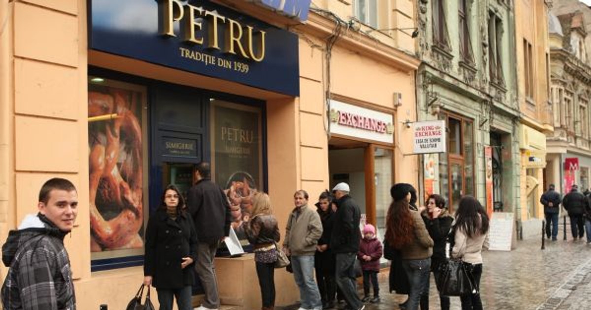 „Colindători“ la simigerie | adevarul.ro