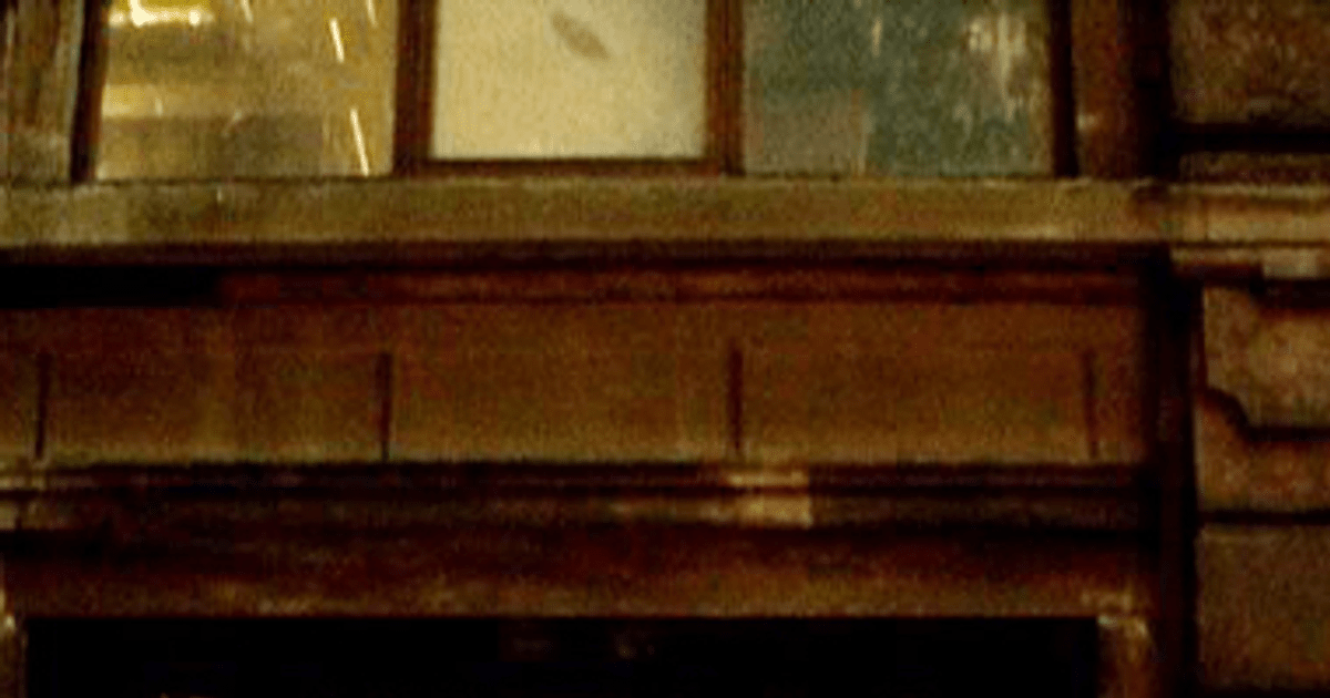 Critica de stînga faţă cu "reacţiunea" din cinema - dialog între Alex ...