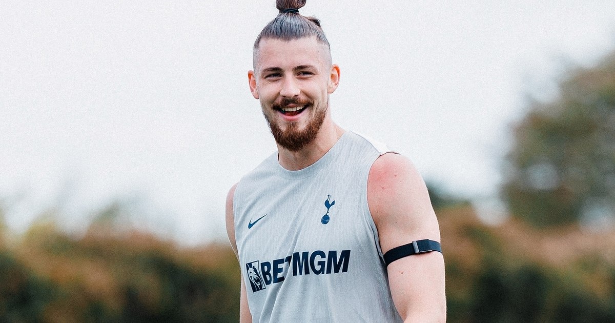 Zi mare pentru Radu Drăgușin. Stoperul român a revenit la antrenamente ...