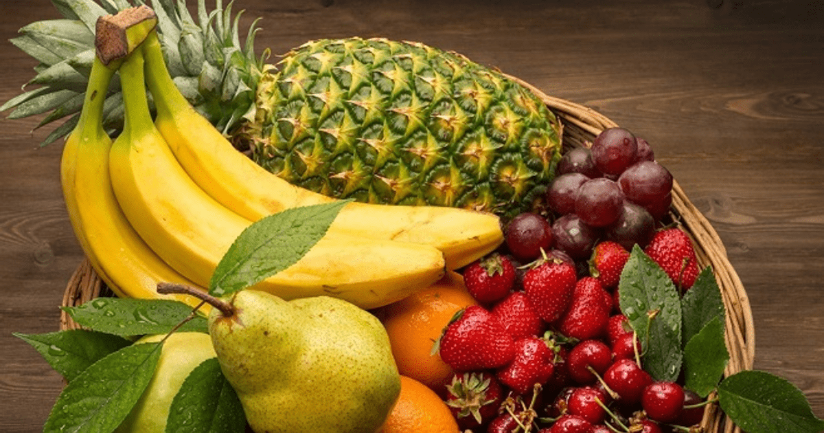 Fructele care te ajuta sa slabesti. Pachetele cu vitamine