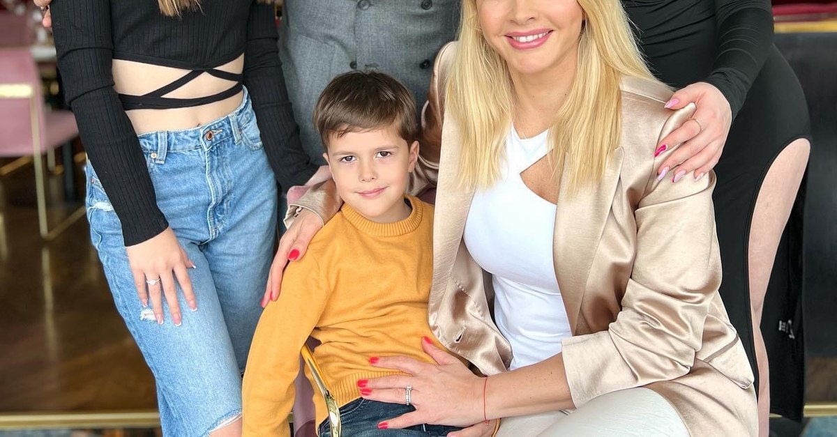 Jorge împlinește 42 de ani! Cum a fost artistul răsfățat de frumoasa ...