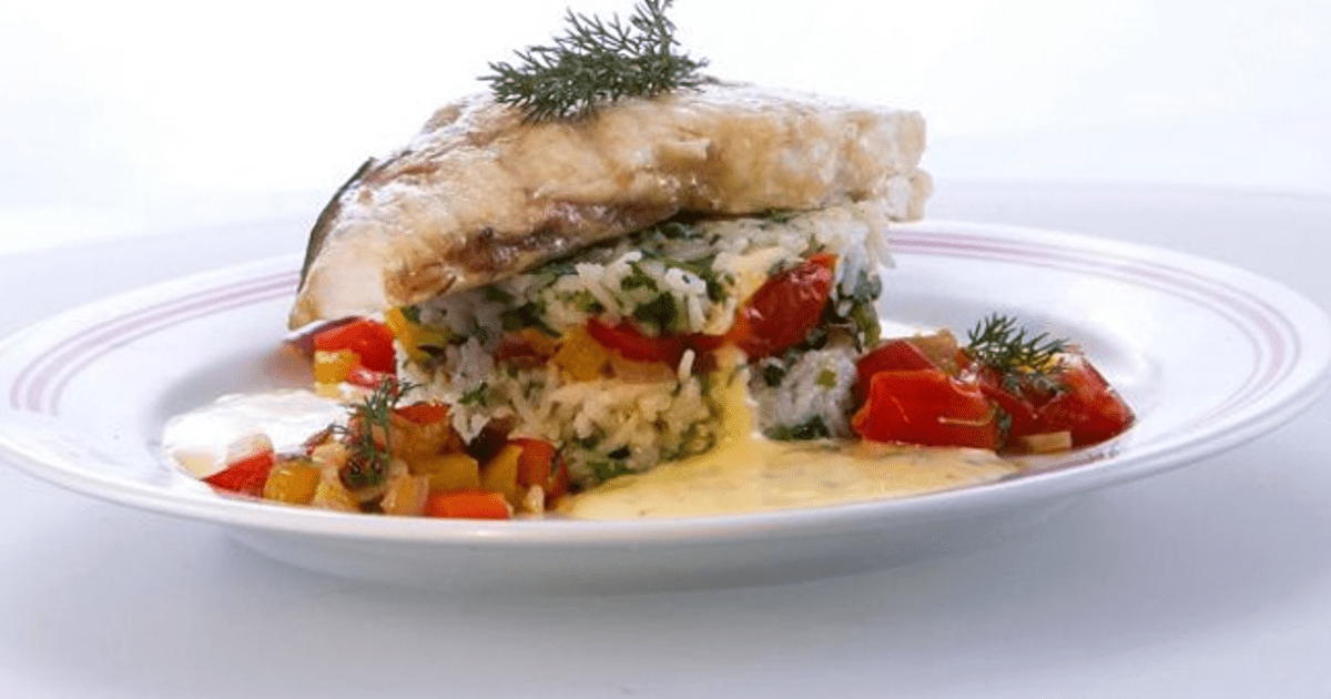 File de sturion pe pat de risotto cu şampanie şi ratatouille